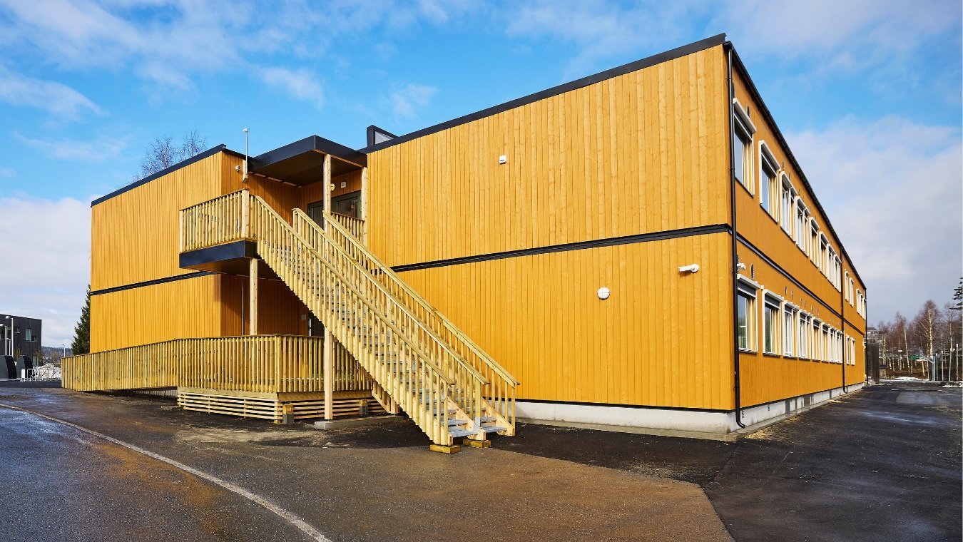 Vestby skole - Skole for 260 elever på 7 måneder.