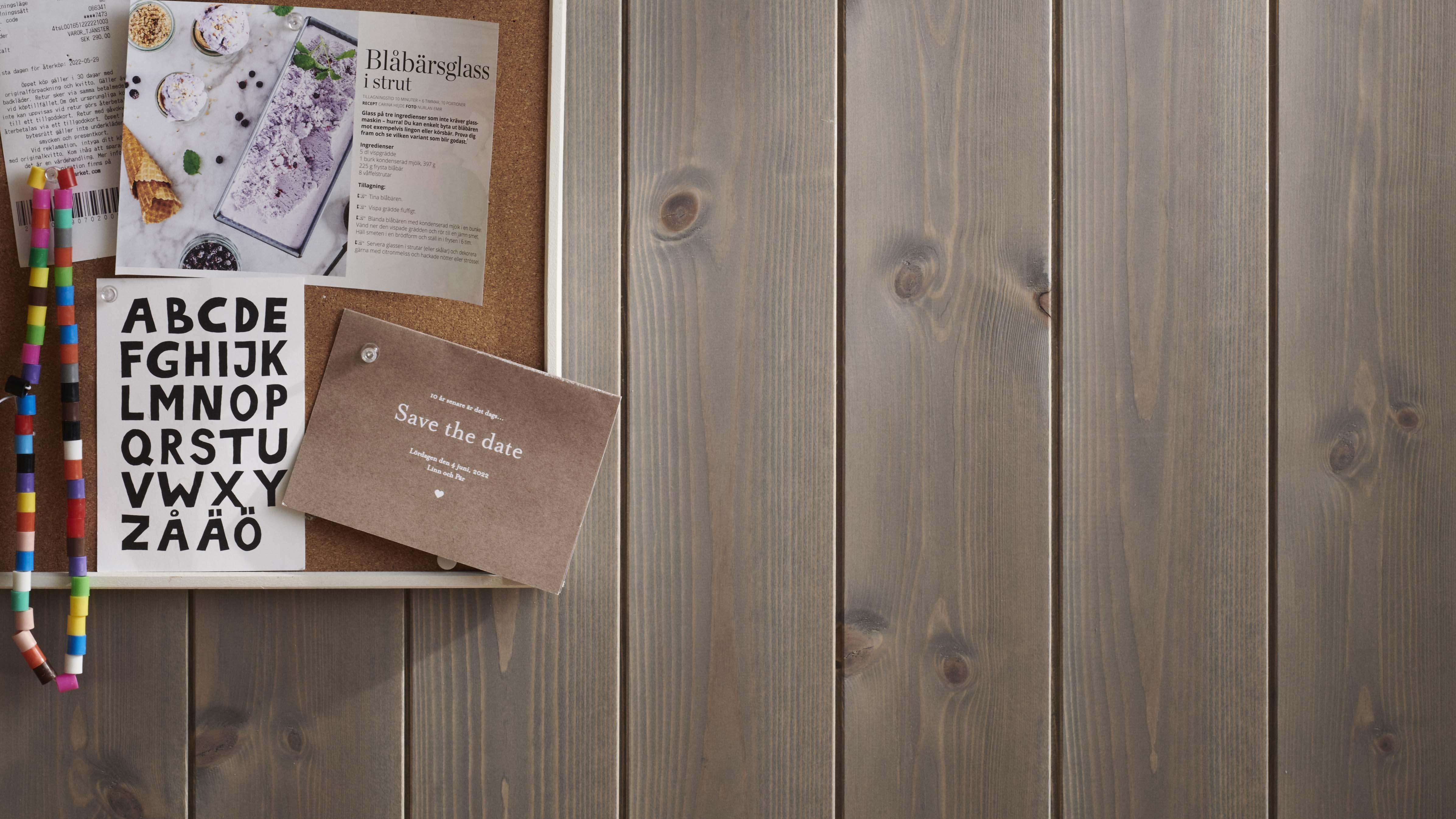 Beiset panel til vegg og tak